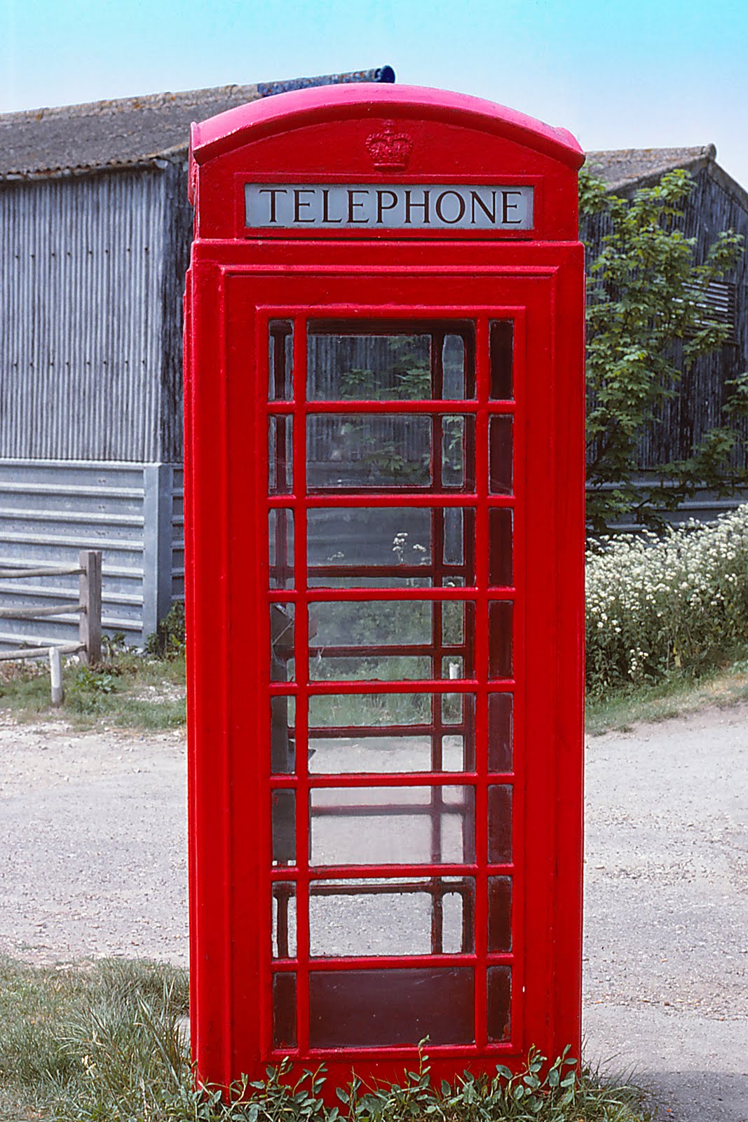 Wino-Fred's Photo Blog: Country Telephone Box