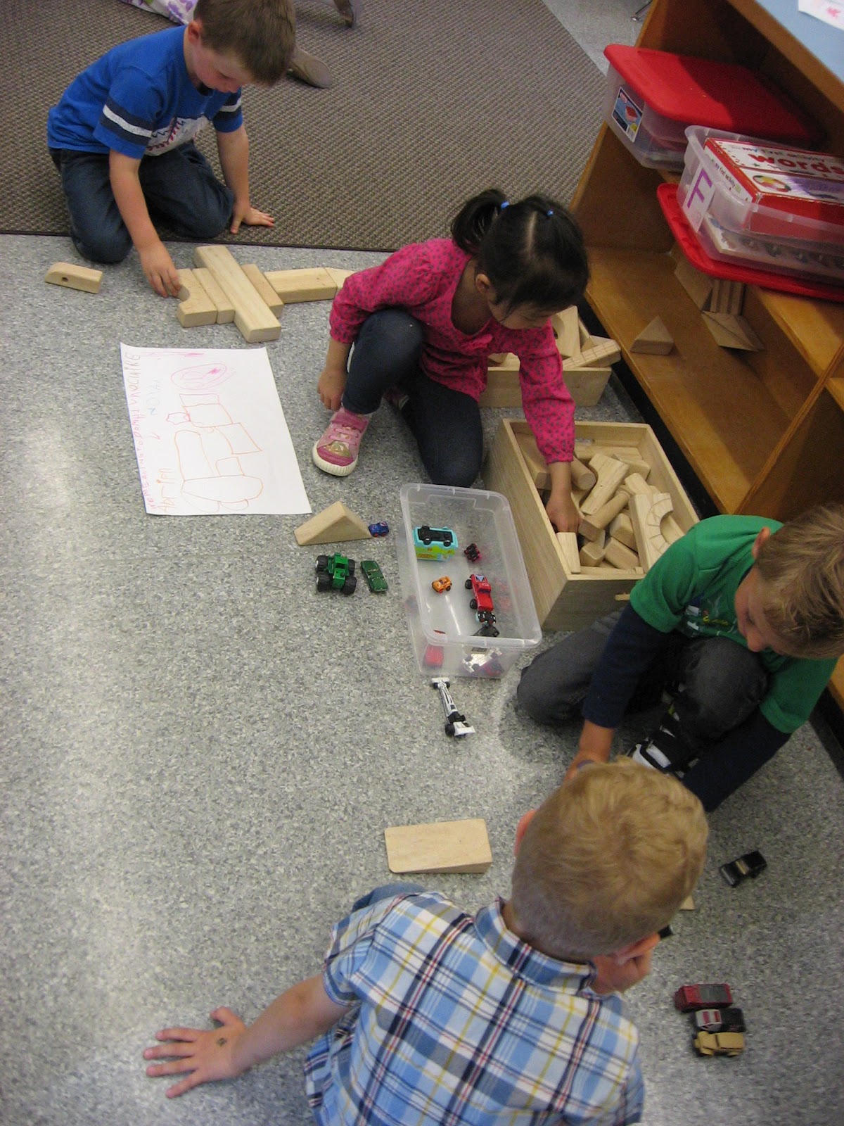 Kinders12: Collaborative Play