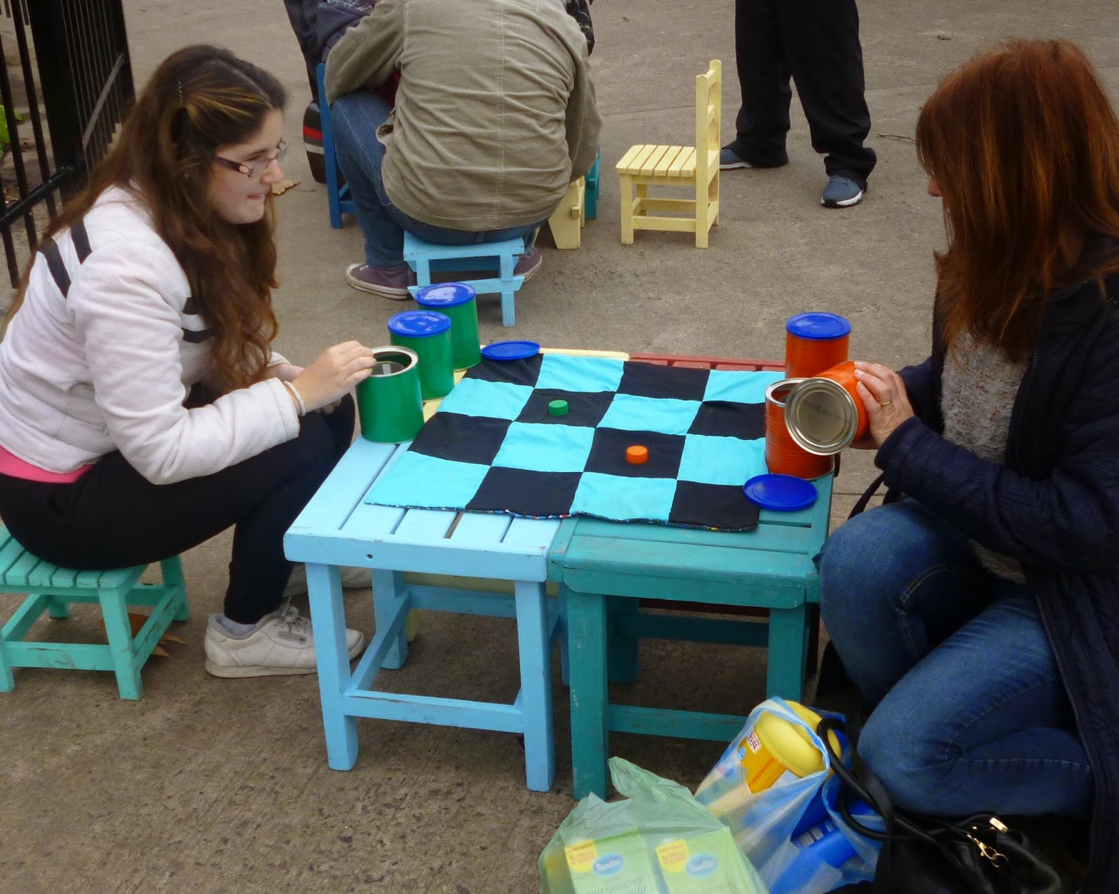 Juegos hechos con material reutilizable: Juegos con material reutilizable