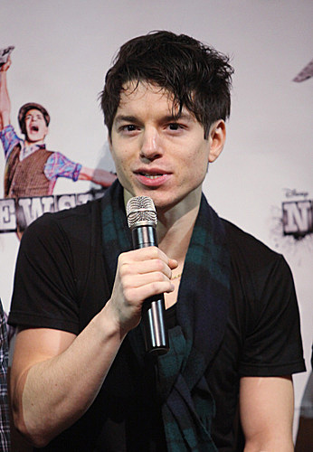 MEET AND GREET BROADWAY'S 'NEWSIES'