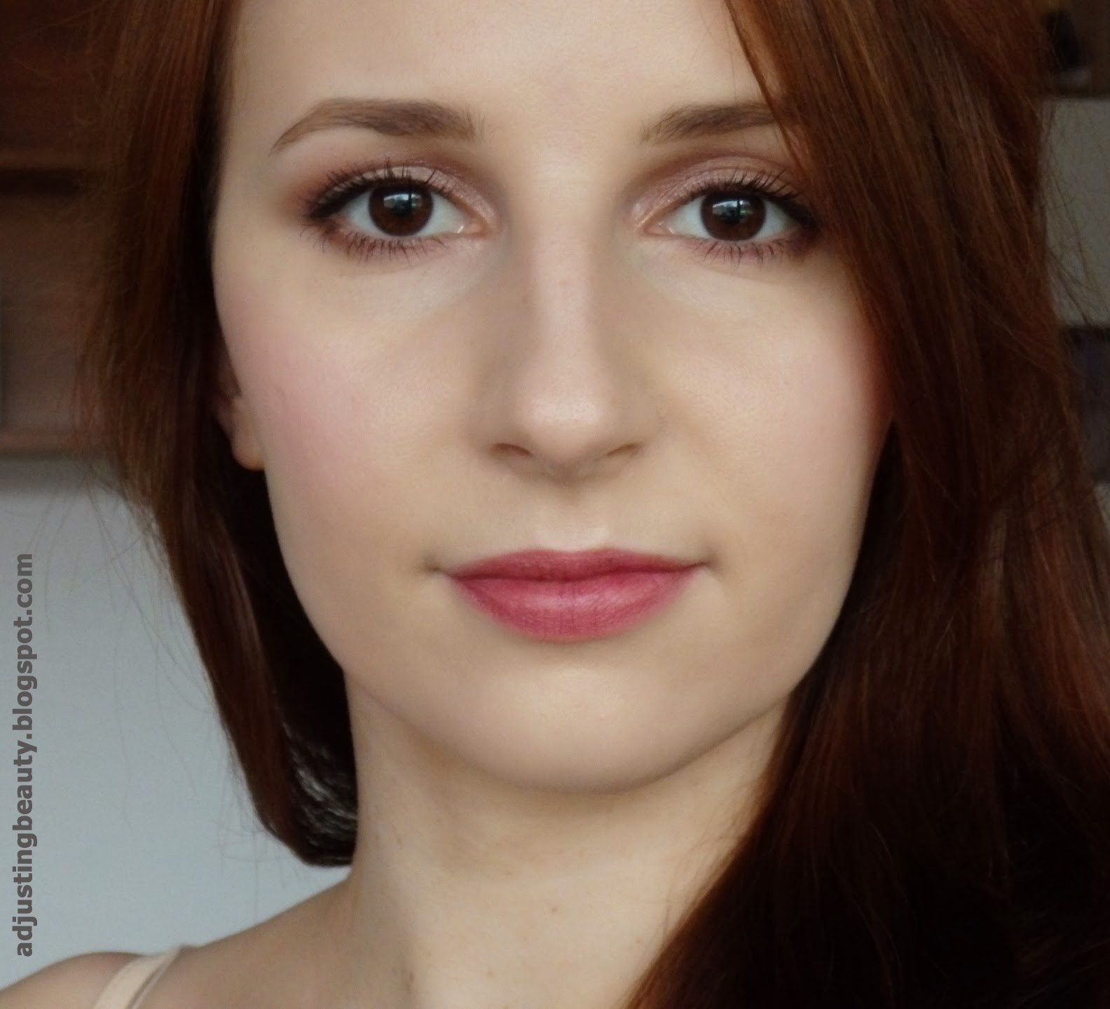 My basic everyday makeup routine - Adjusting Beauty