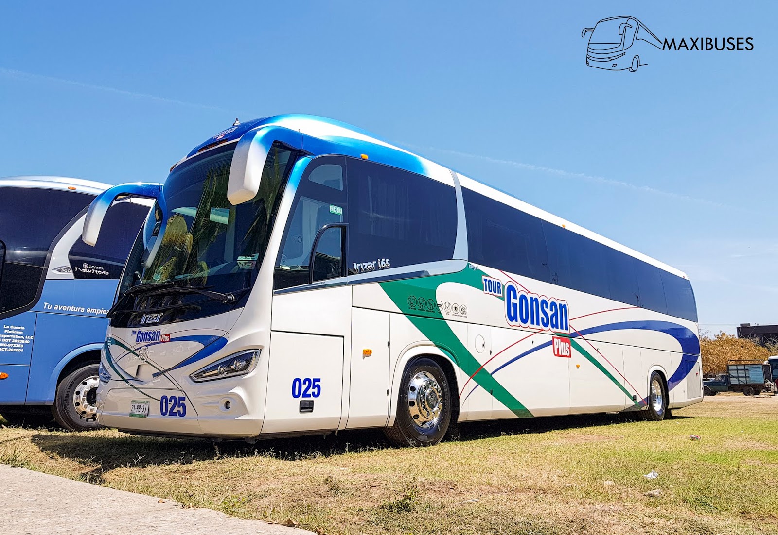 MAXIBUSES: AUTOBUSES TOUR GONSAN (TURISMO)