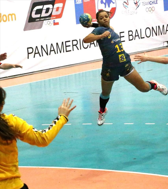De olho no Mundial, Seleção Juvenil Feminina de Handebol treina no ...