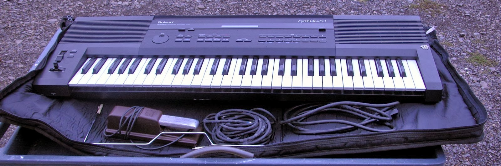 MATRIXSYNTH: Roland HS-80 Synth Plus 80 Alpha Juno 2 with Speakers