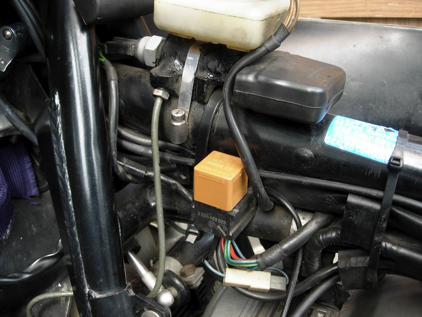 BMW R100RS: スターターリレー R100rs