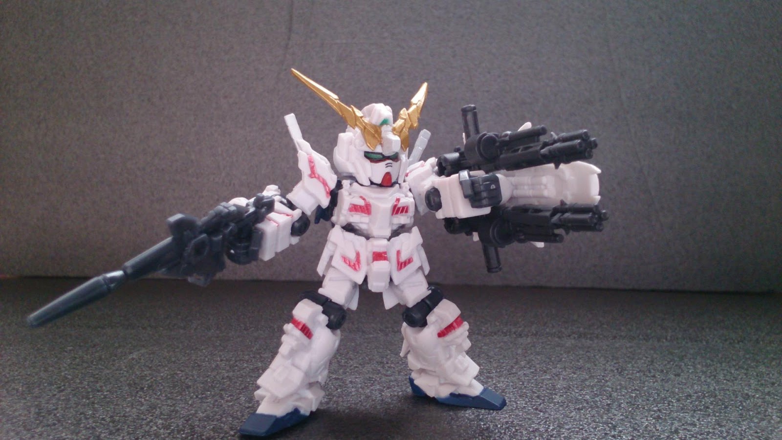 [ Review ] - Mobile Suit Ensemble part 01