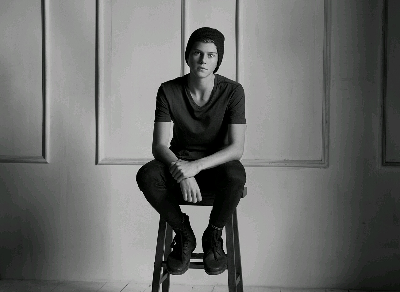 LITTLE INDIE : Track Of The Day :: Ruel - Don't Tell Me