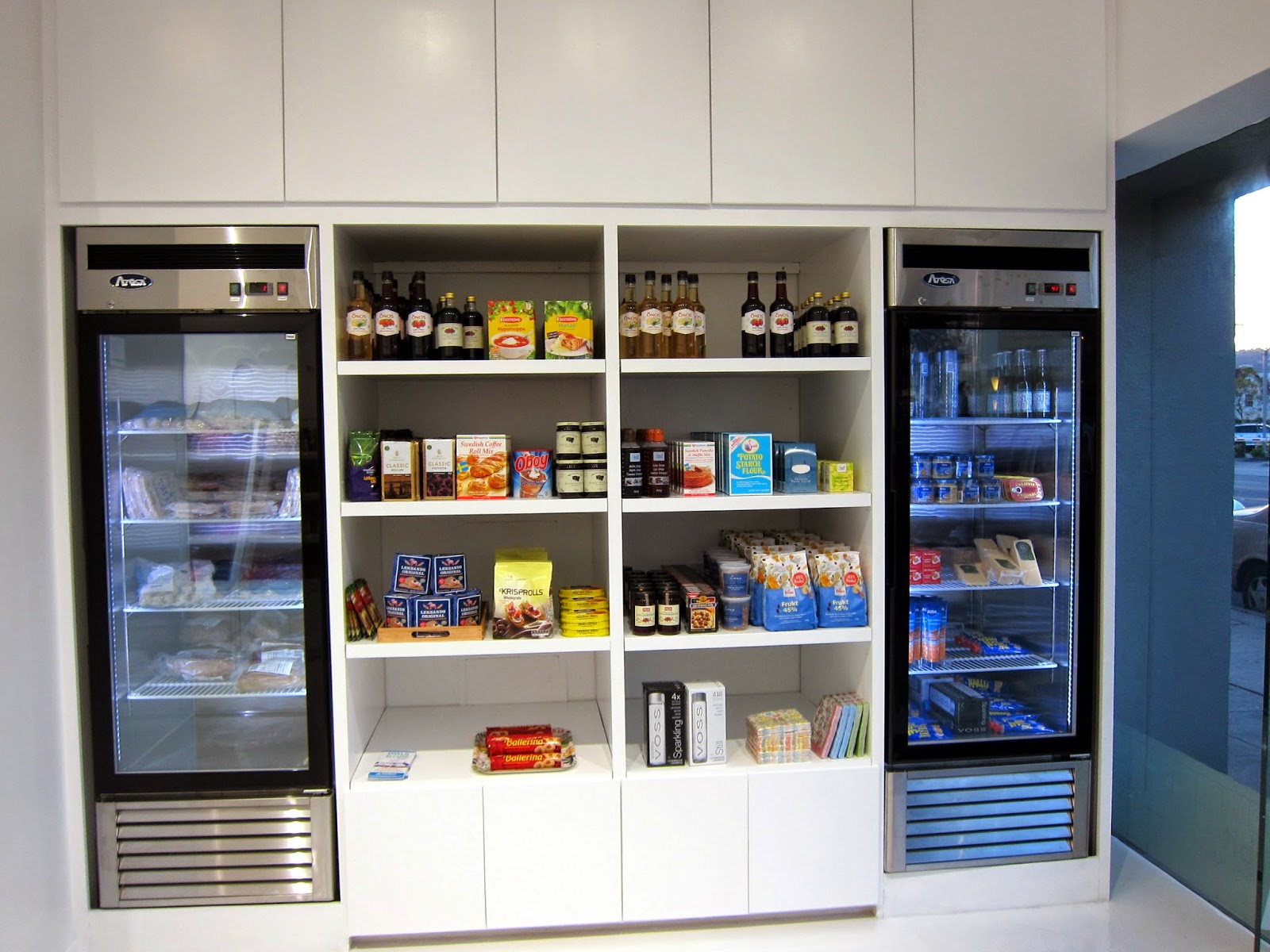 Doah's Hungry: Sockerbit Sweet & Swedish (Candy Shop)