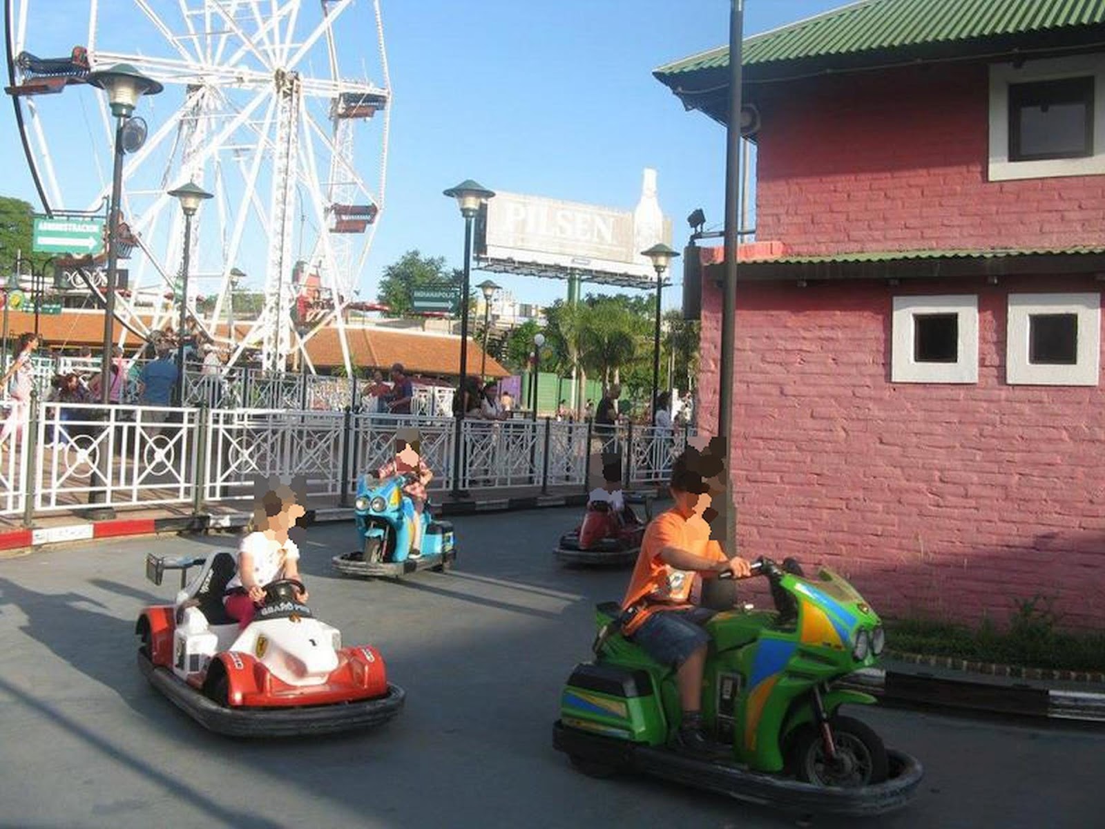 NIGHTWALKER: JUEGOS PARQUE RODO AYER Y HOY