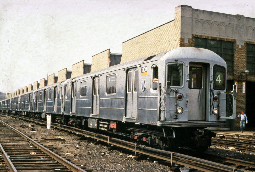50 Rare and Interesting Photographs of the New York City Subway in the ...