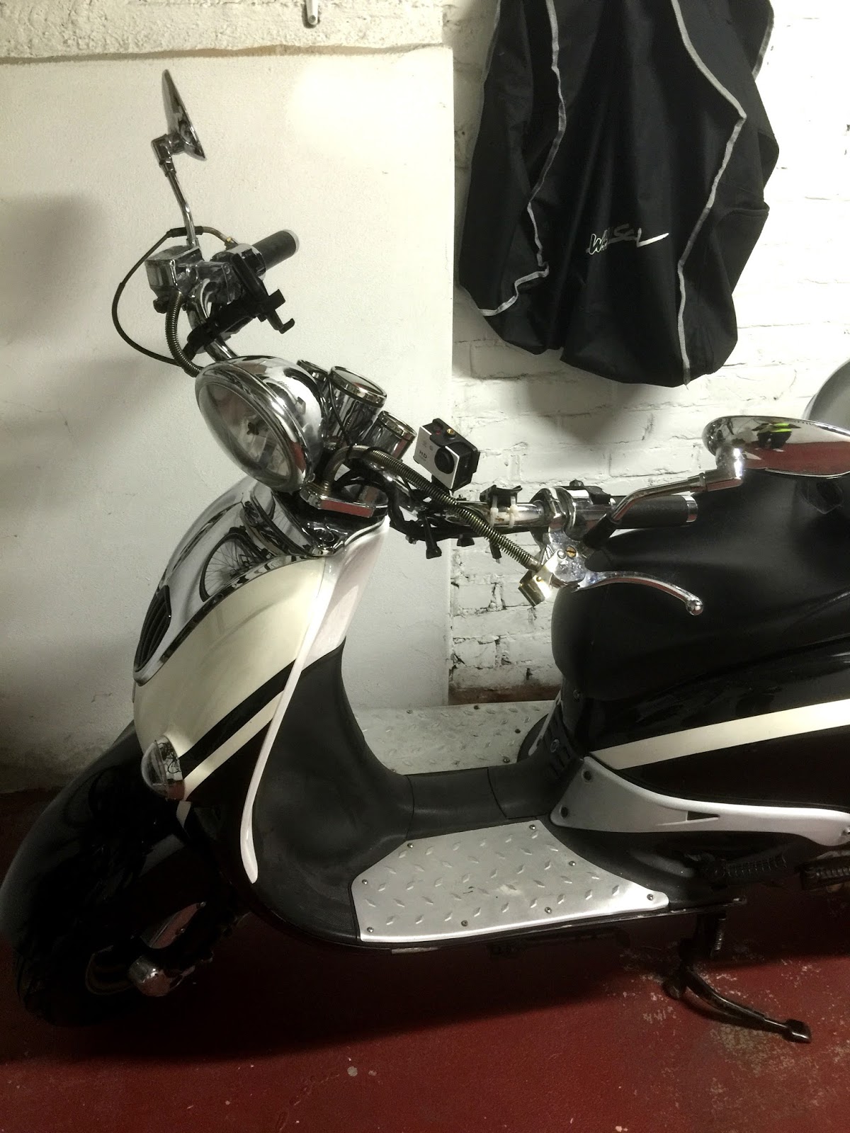 Jangeox' blog: Scooter dashcam SJ4000