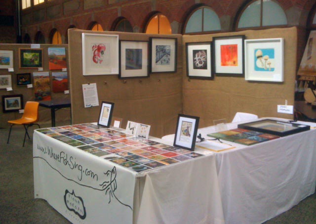 Spaces Between The Gaps: Setting Up an Art Fair or Market Stall