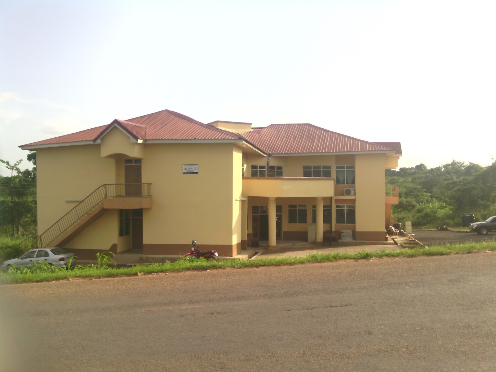 GOMOA GYAMAN SENIOR HIGH SCHOOL: EDU.OFFICE