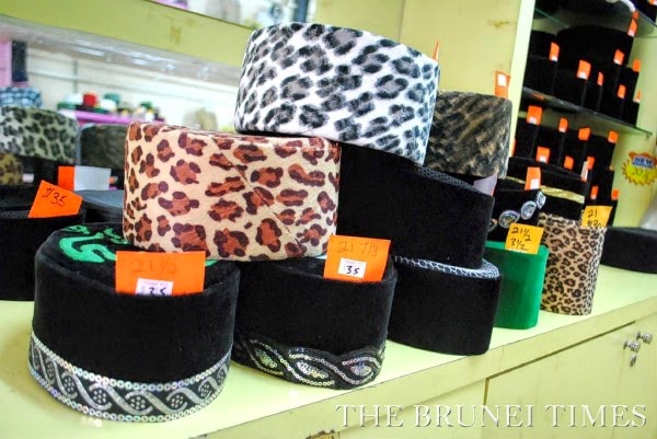 Making Songkok in Brunei