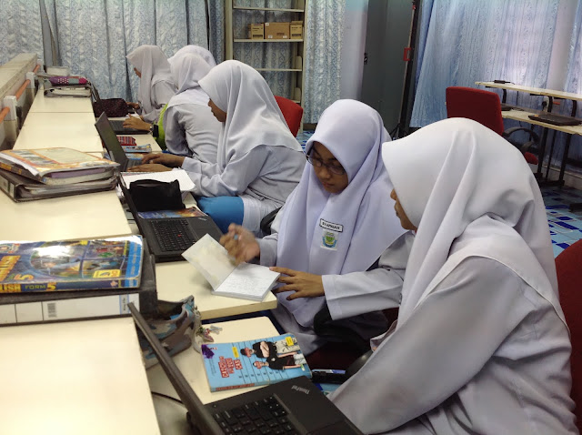 JABATAN BAHASA SMSTSP: Using Frog Vle in English Lessons