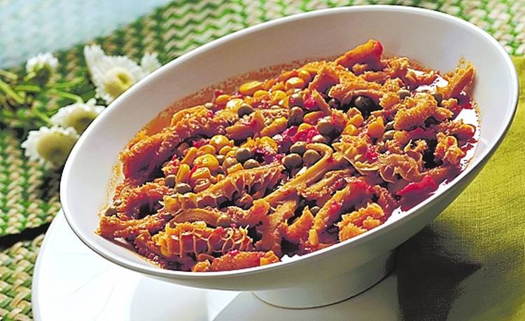 Entre ollas y sartenes: Buseca