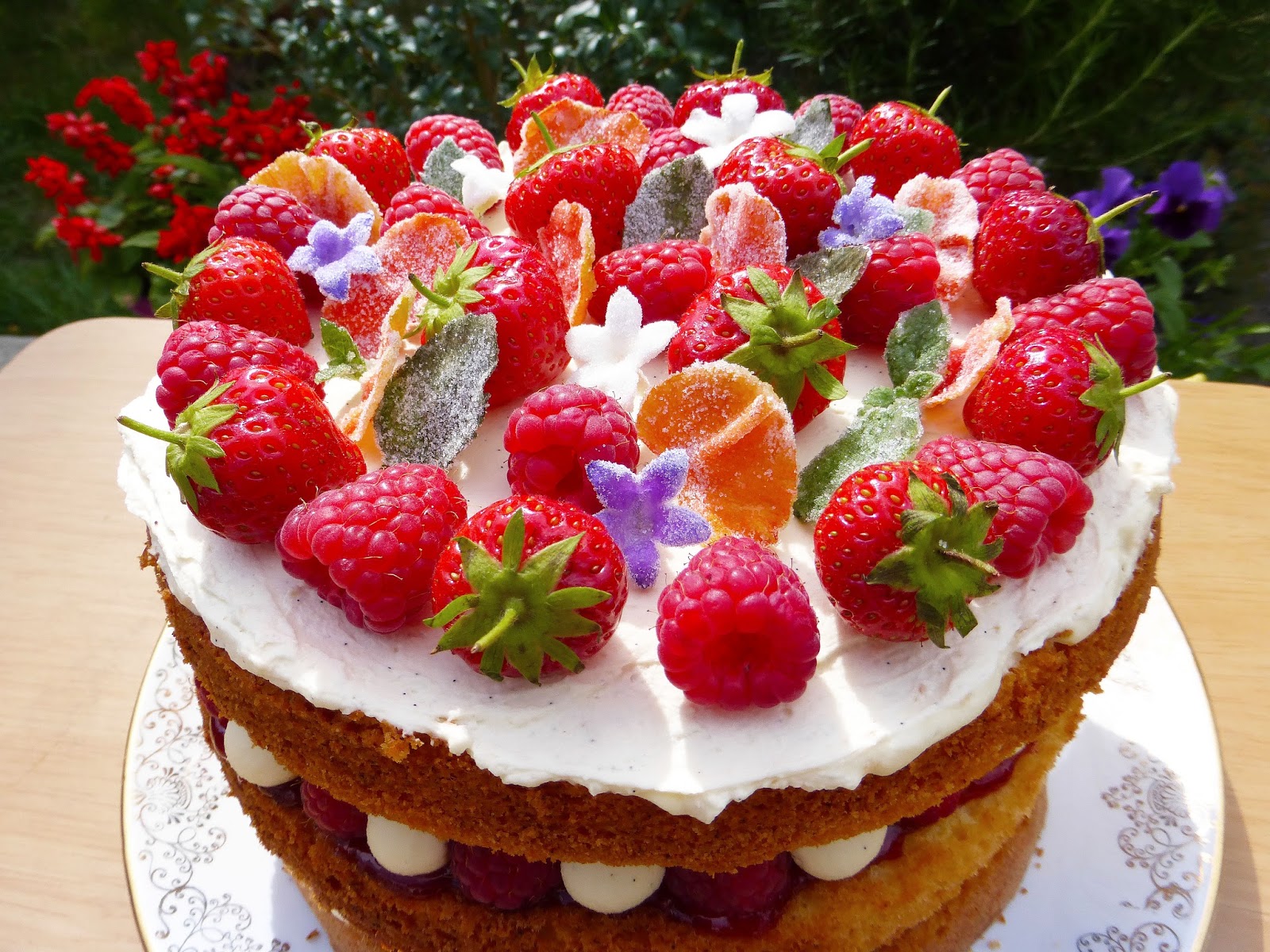 Fancy Victoria Sponge for Dad's Birthday