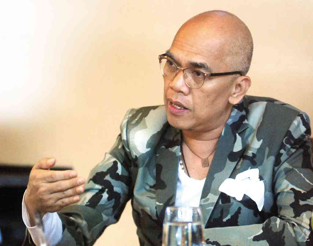 Ang Mainterview ni Tito Boy - The Filipino Rambler