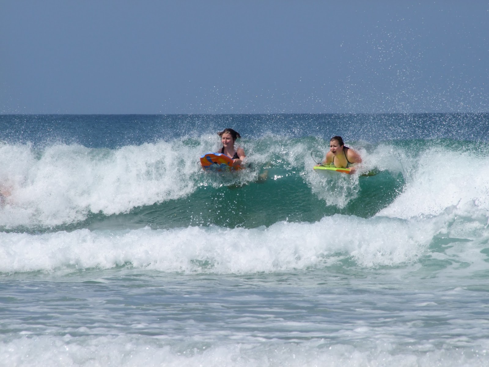 Nannie et compagnie: Plage et baignade