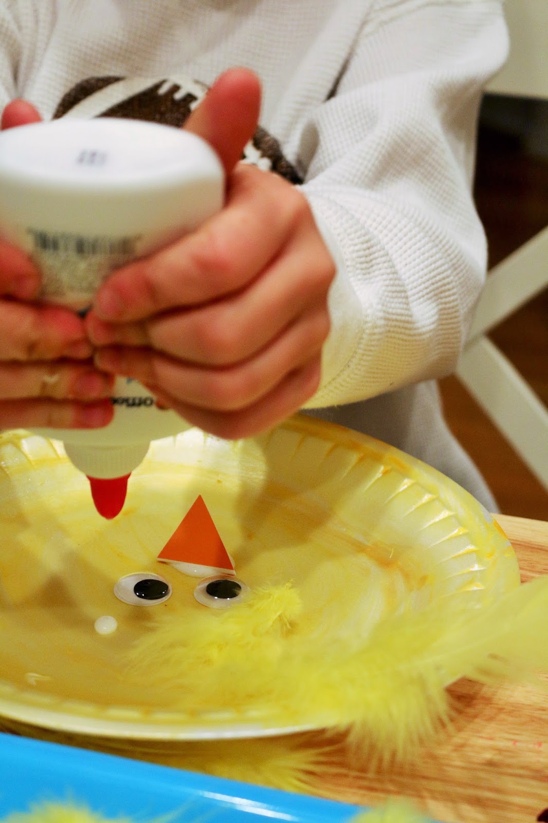 Adorable Paper Plate Spring Chick Craft for Kids | School Time Snippets