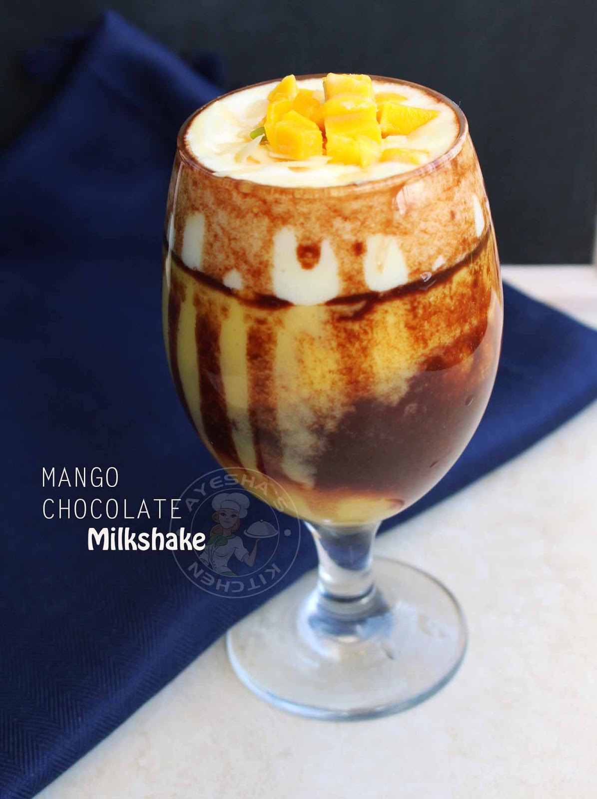 MANGO MILKSHAKE RECIPE - MANGO CHOCOLATE MILKSHAKE