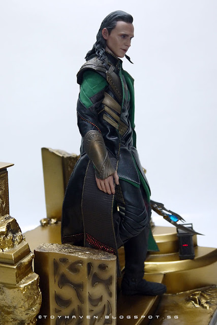 toyhaven: Red Diorama "Throne" scene: the perfect setting for Loki, god ...