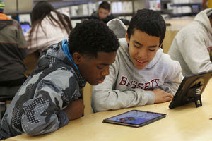 Helge Scherlund's eLearning News: EPISD students visit Apple Store to ...