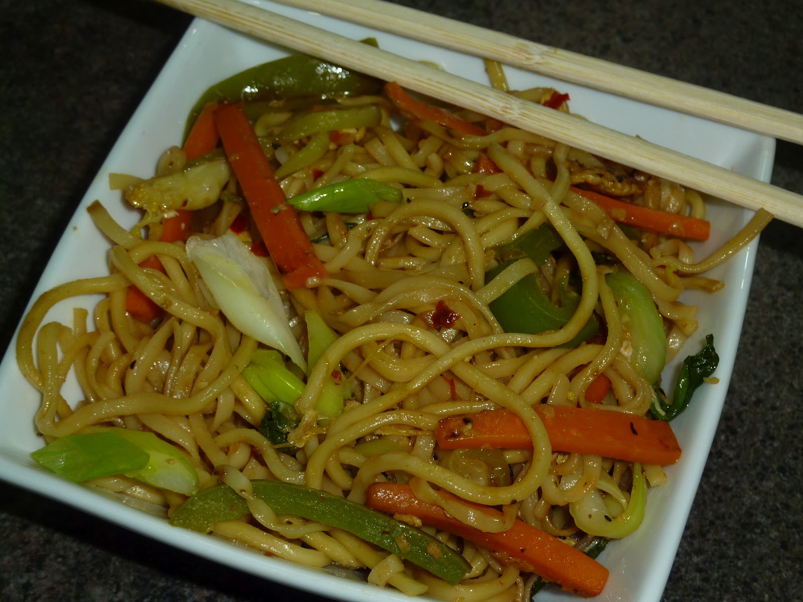 Aaha Oho: Fiery Chinese Noodles