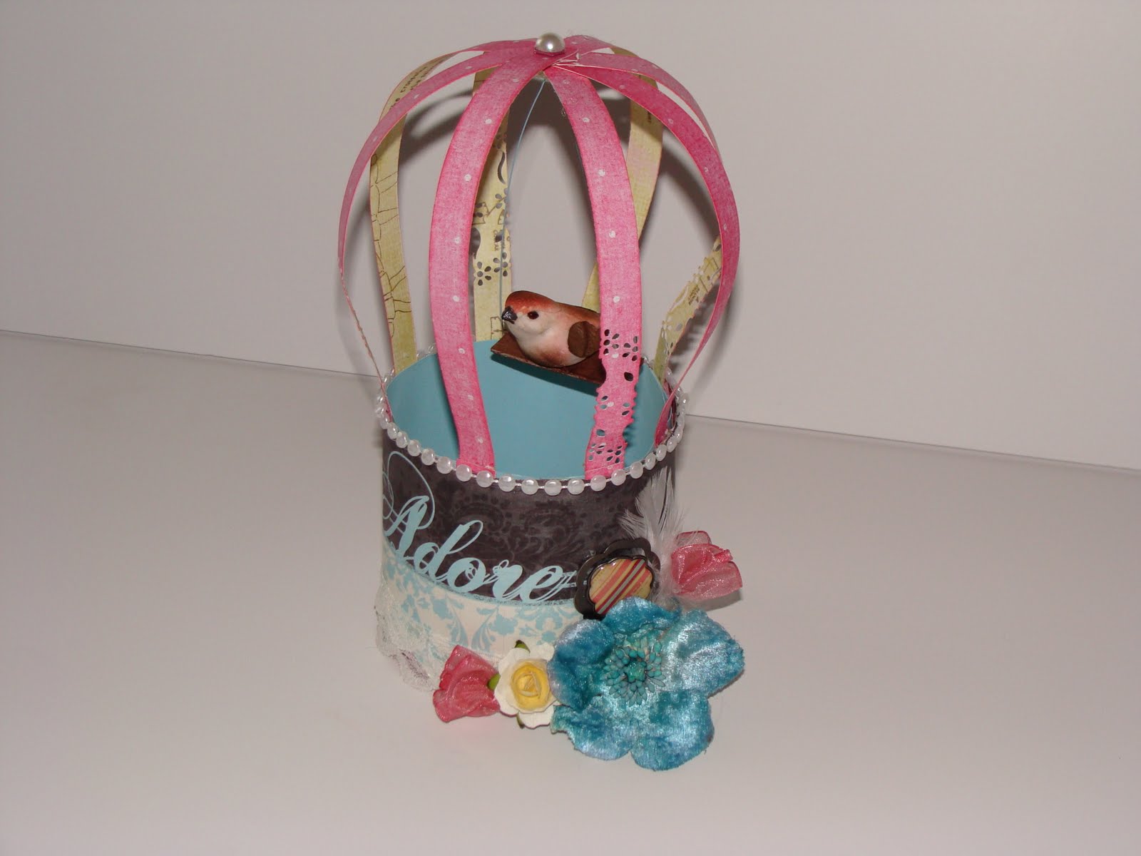 The Snazzy Crafter: Paper Bird Cage