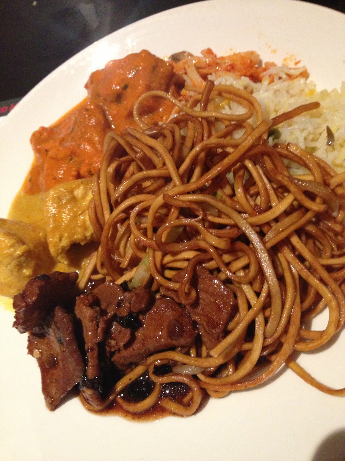 An Evening at Red Hot World Buffet | The Mini Mes and Me