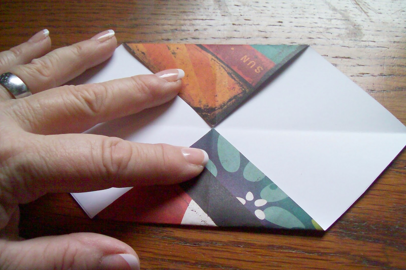 Southern OOAKS: Cute corner paper bookmark...YOU can make!!