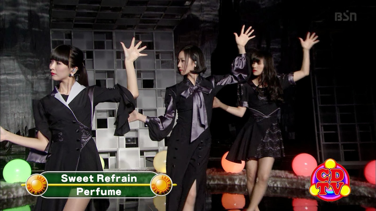 Perfumeキャプチャー画像庫: 13年11月30日 CDTV Perfume Sweet Refrain