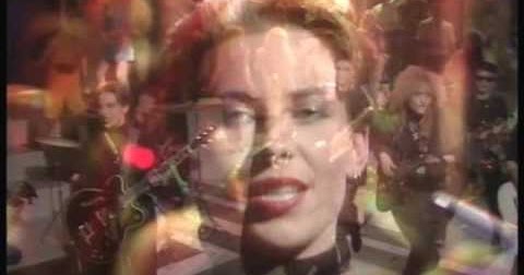 This Way Up: Top of the Pops 10 Feb 1983