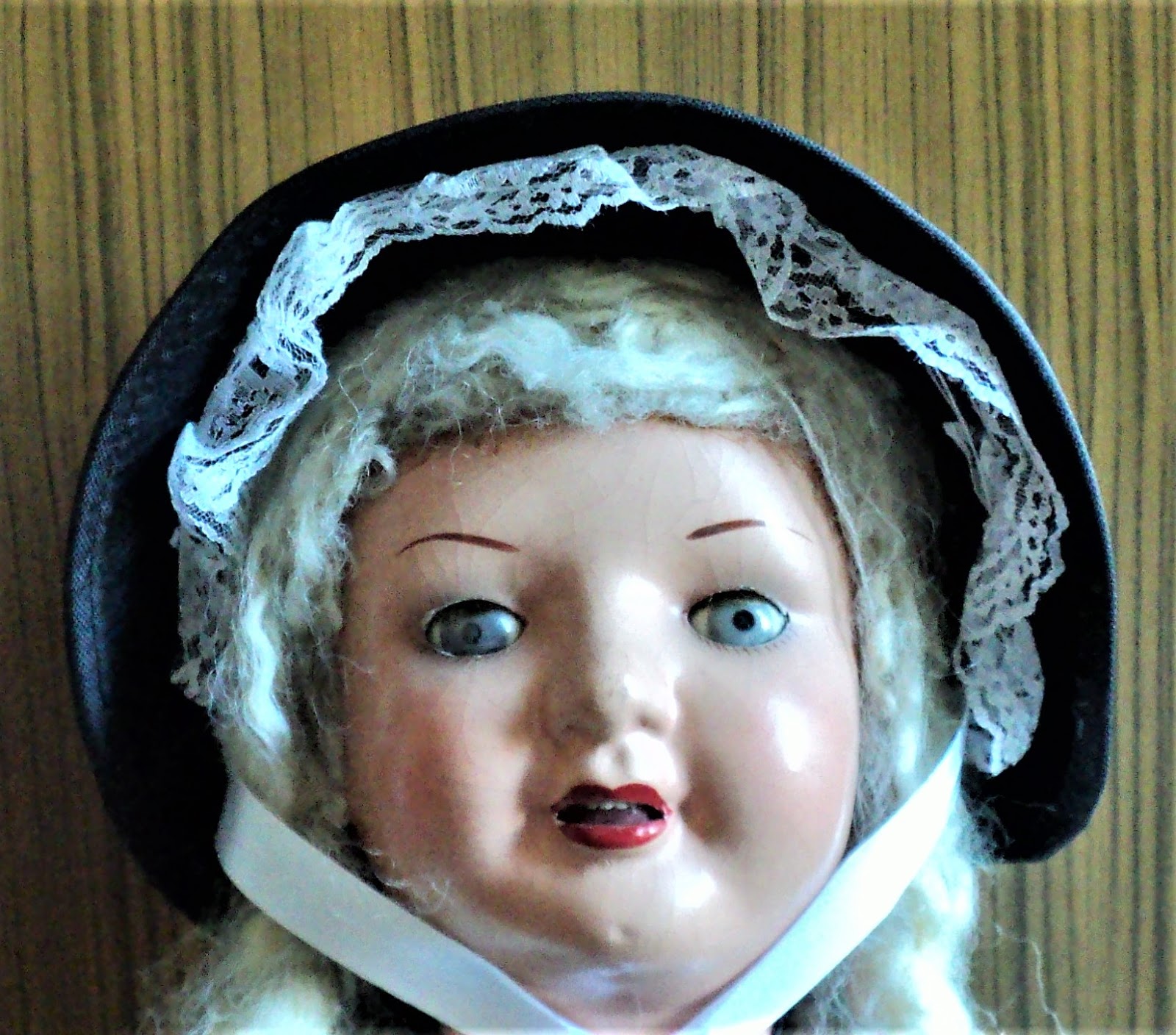 World Costume Dolls: MY FOREIGN HATS AND HEAD-WEAR COLLECTION