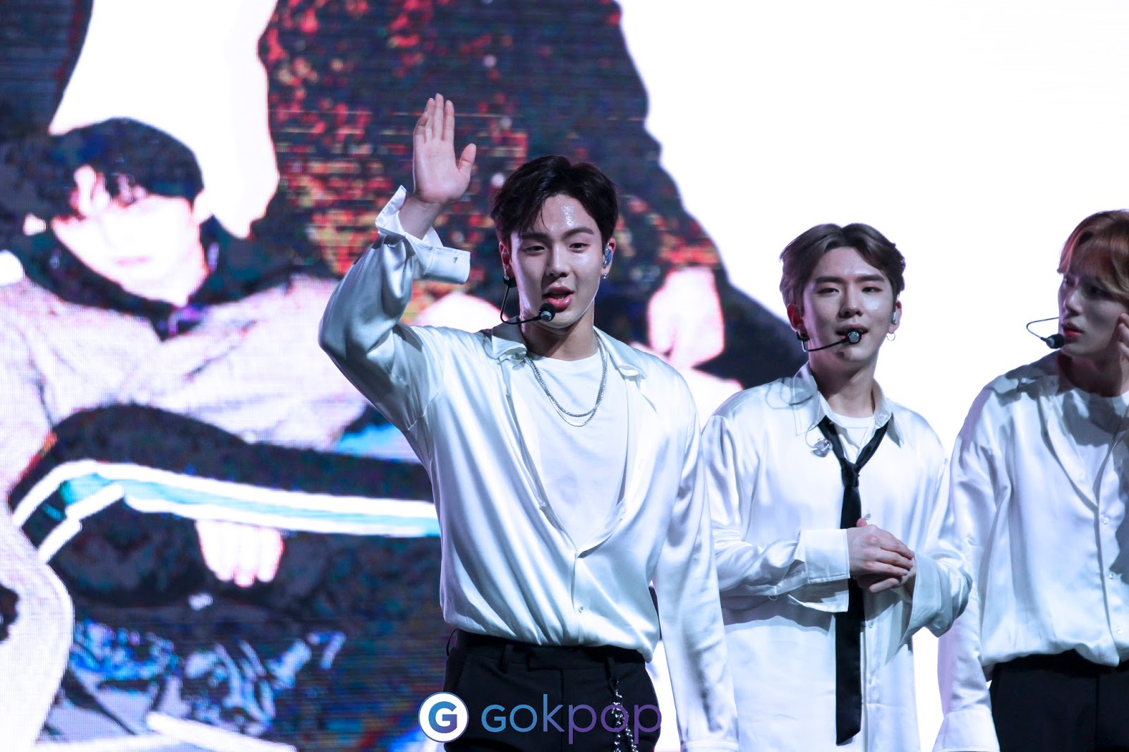 MONSTA X Burns Up The Stage From Zero to Hundred at SPECIAL SHOW in ...
