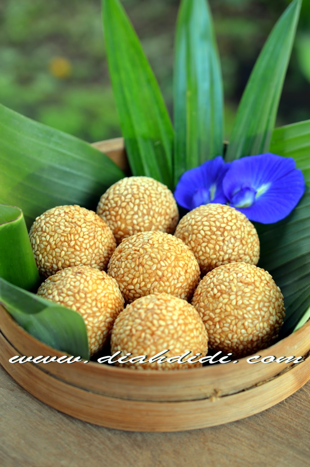 Diah Didi's Kitchen: Onde2 Labu Kuning Isi Enting2