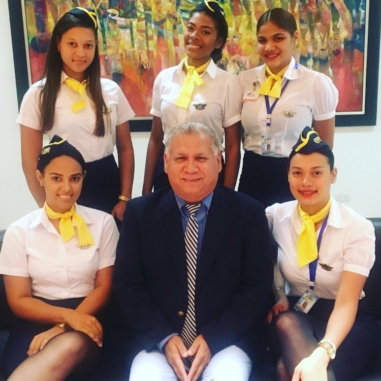 Tripulantes VIP pide apoyo al gobierno para que la aviación nacional no ...