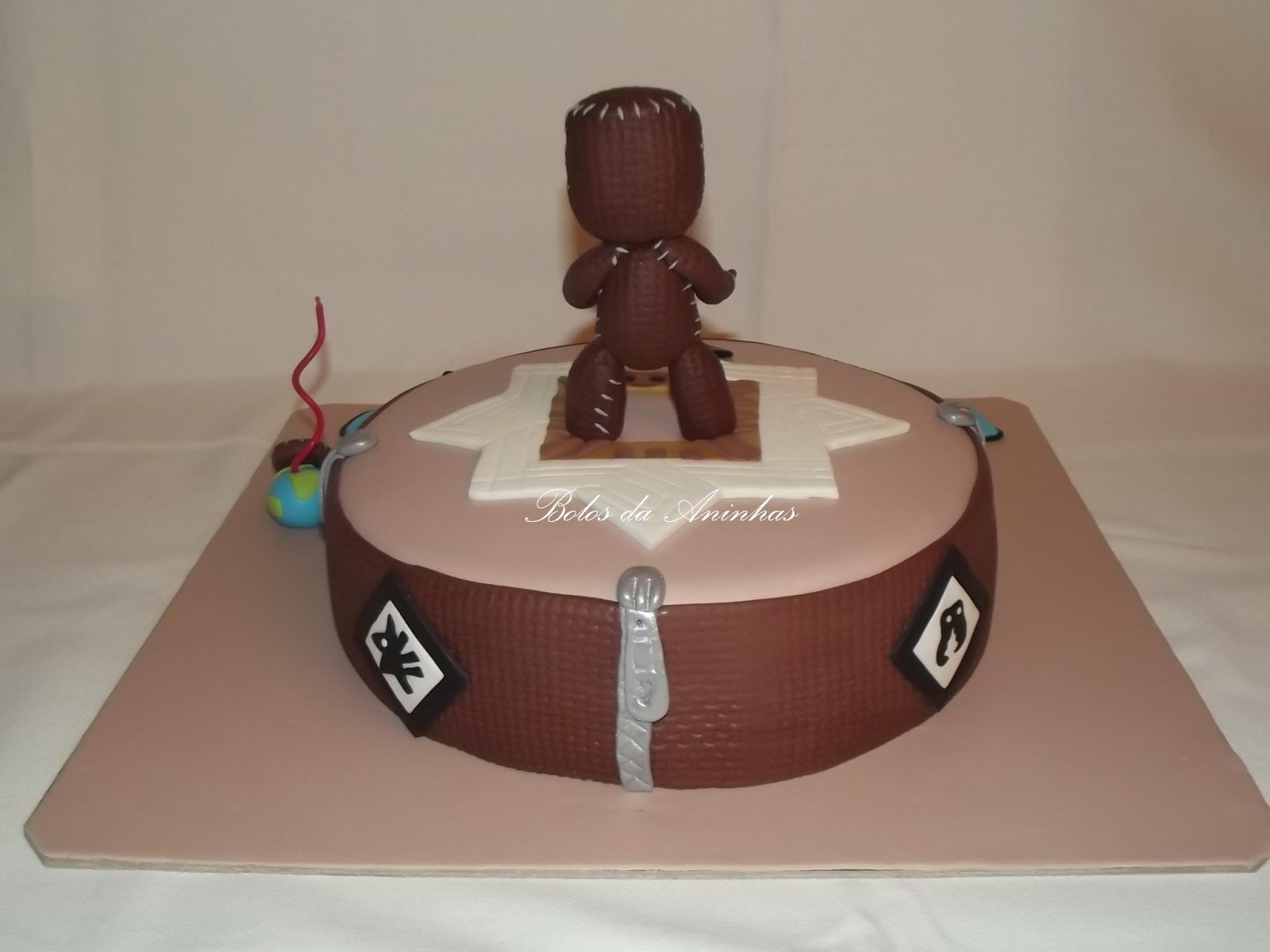 osbolosdaaninhas: SackBoy