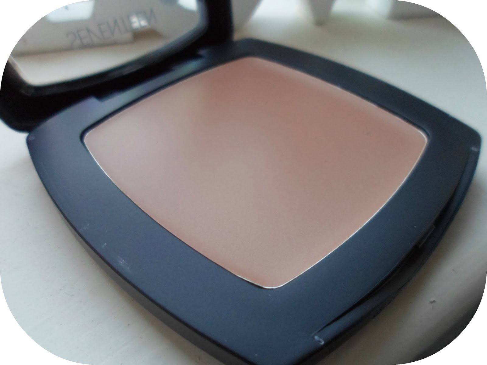 Seventeen Instant Glow Cream Bronzer Review | Aloha Kirstie