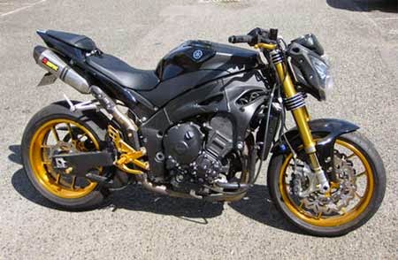 Yamaha R1 Bermesin Turbo Dongkrak Tenaga Sampai 250 hp! | Spek Motor