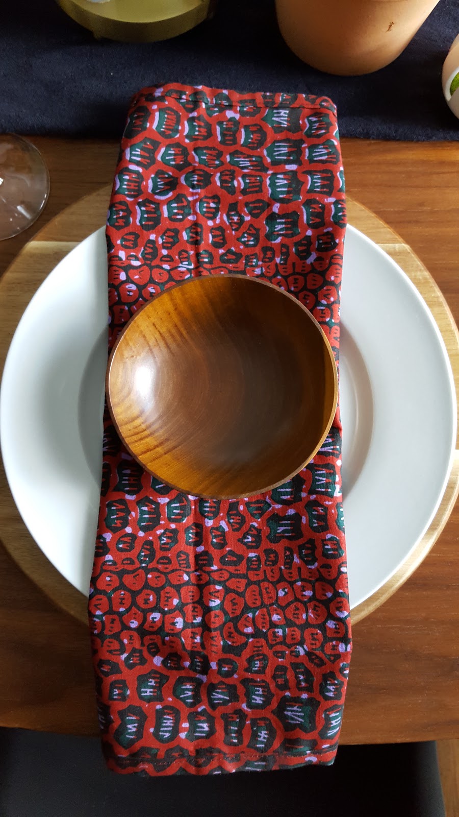 Saturday Styling: Our Dining Table with Somi Decor | COHESIVE RANDOMNESS