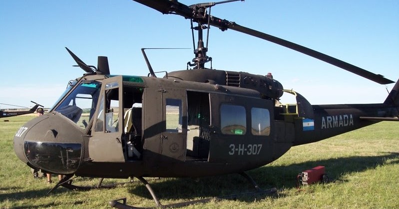 Historias Individuales: 0879/3-H-307 Bell UH-1H-BF Iroquois c/n 11552