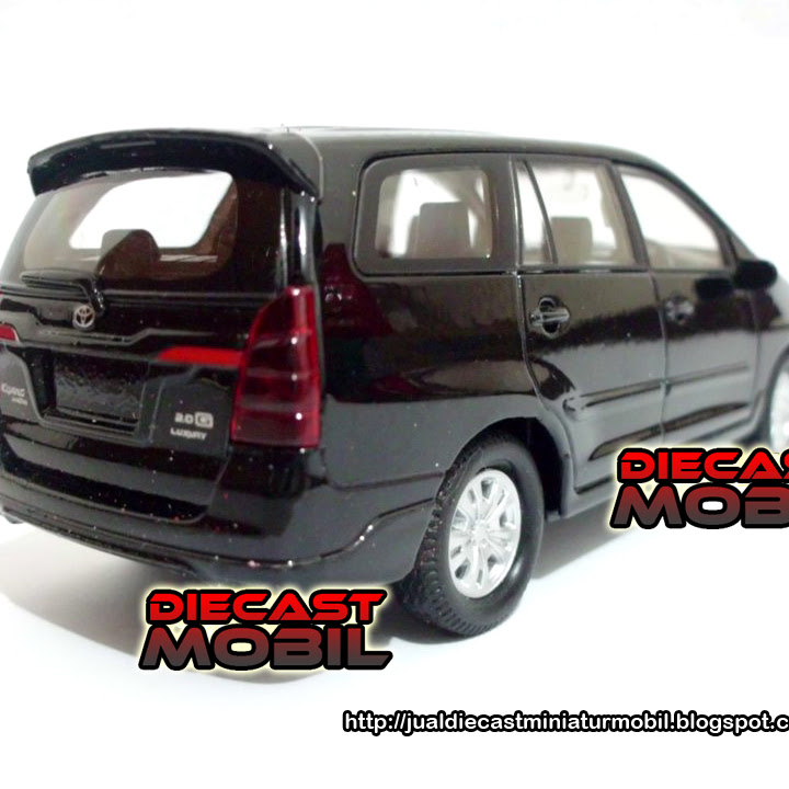 jual miniatur mobil nissan grand livina | Toyota Kijang Innova Black ...
