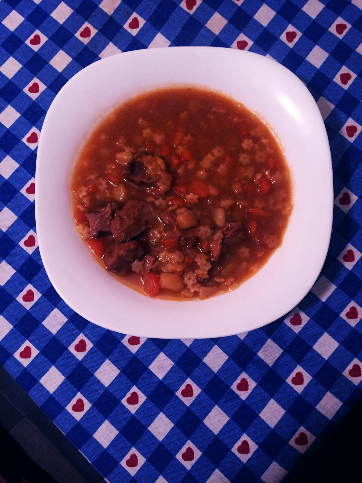 Gjellë me perime dhe mish ( Receta e Gatimit ) | Tradita Shqiptare