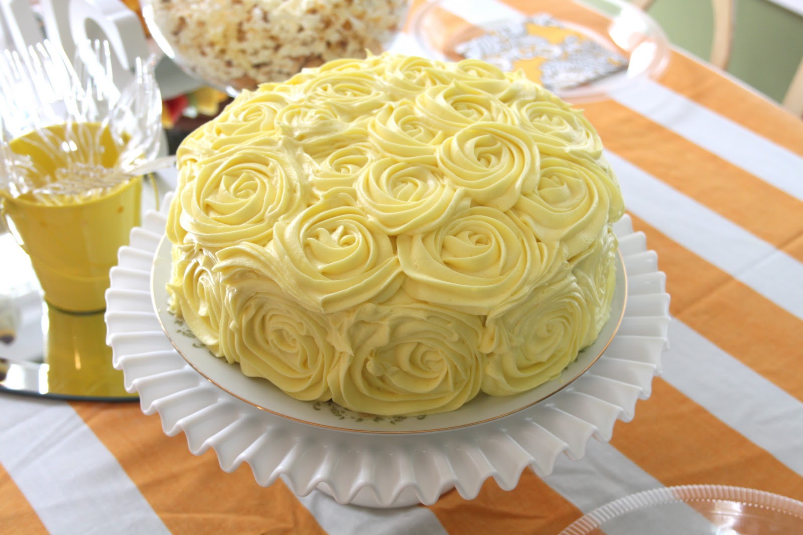 Dwellings By DeVore: Rosette Cake Tutorial