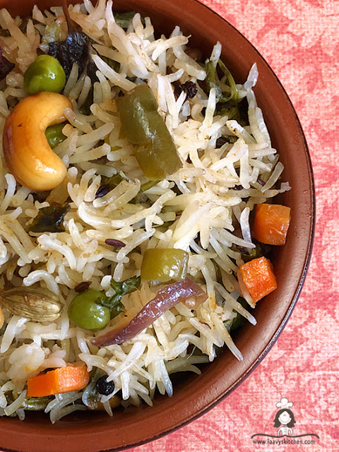 Laavy's Kitchen - A food blog by Laavy: Easy Vegetable Pulao in Instant ...