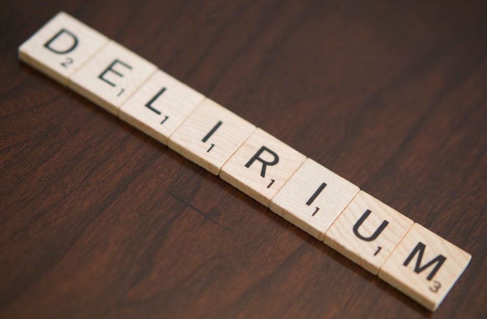 Delirium: Gambaran Klinis, Etiologi, Faktor Risikonya - Sains Ph.D