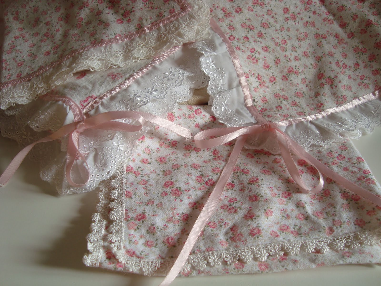 ♥ಌஜღ♥ Bocomoco ♥ಌஜღ♥: KIT MANTA E CUEIRO