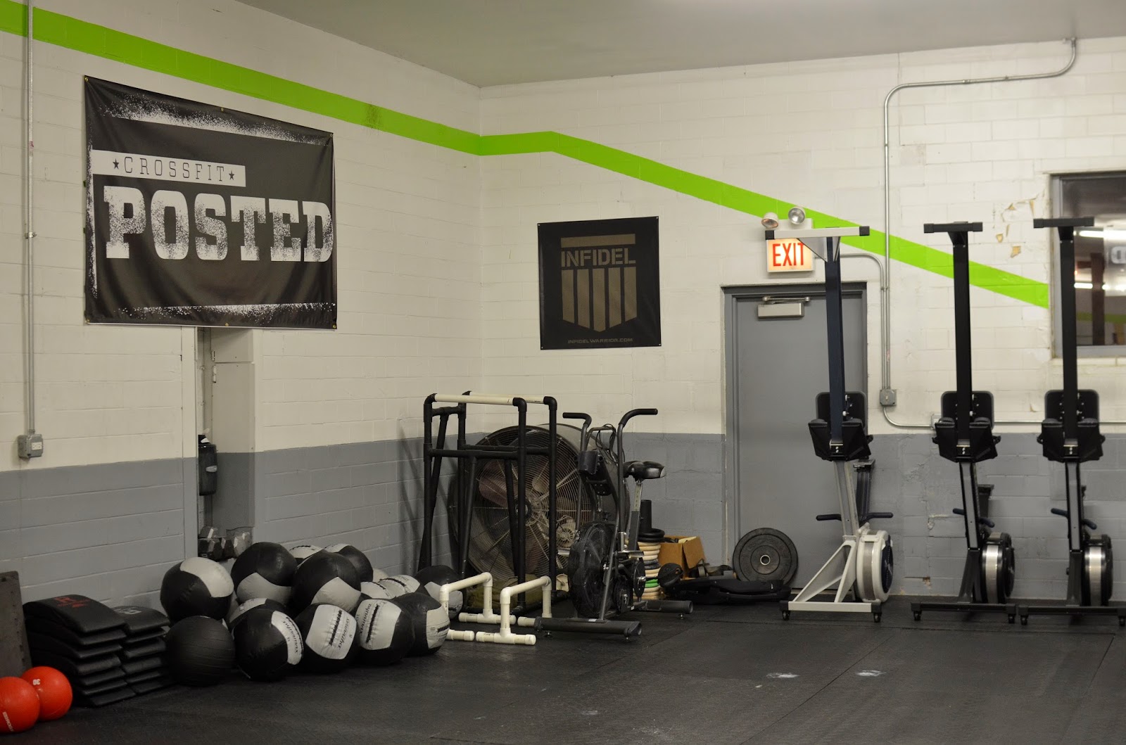 Jes' CrossFit Blog: CrossFit Posted