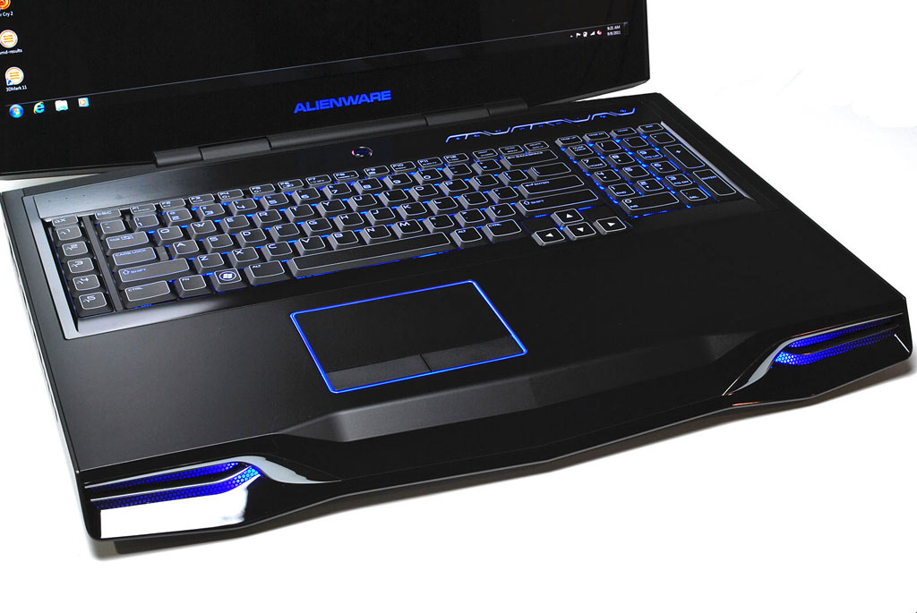 Dell Alienware M18x Gaming Notebook: Tale of Two GPUs ~ Technology Village